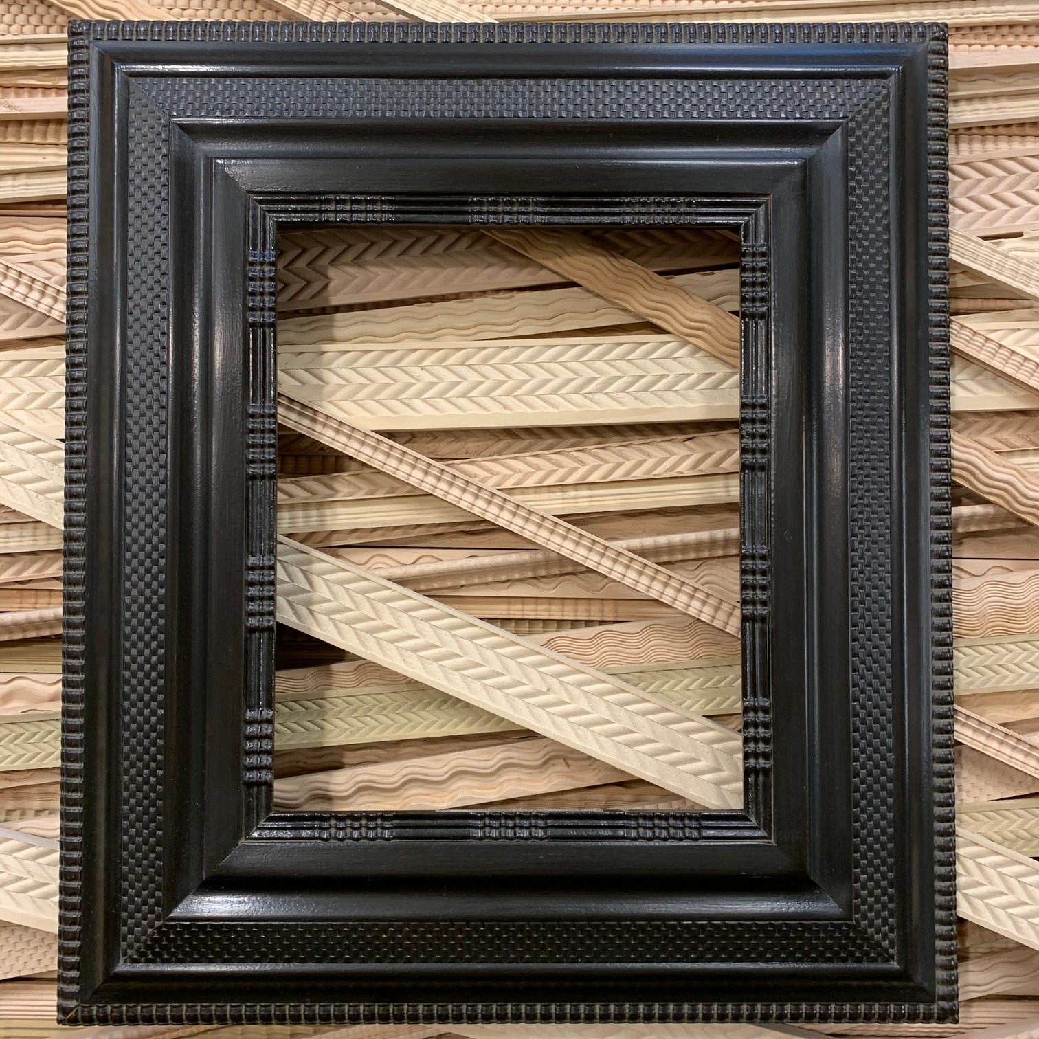 Ripple Molding of the "Dutch Golden Age"